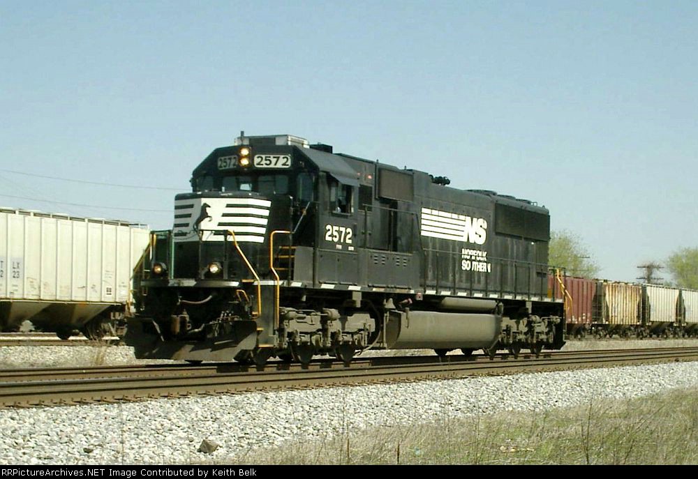 NS 2572